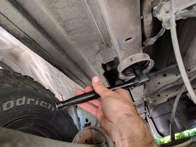 Air Lift 5000 Ultimate Air Springs Kit Installation - FarOutRide