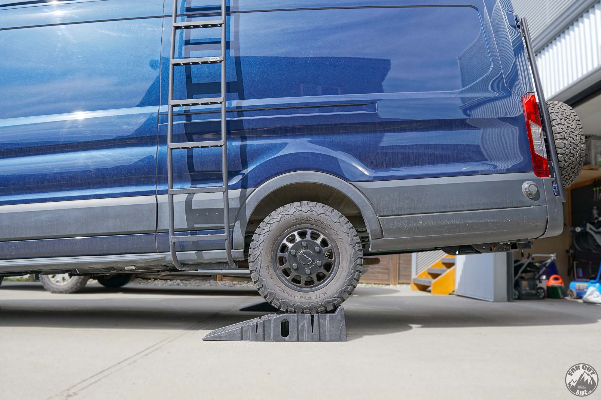 Air Lift Air Bags, Compressor & Tank Install on a Ford Transit | Air ...